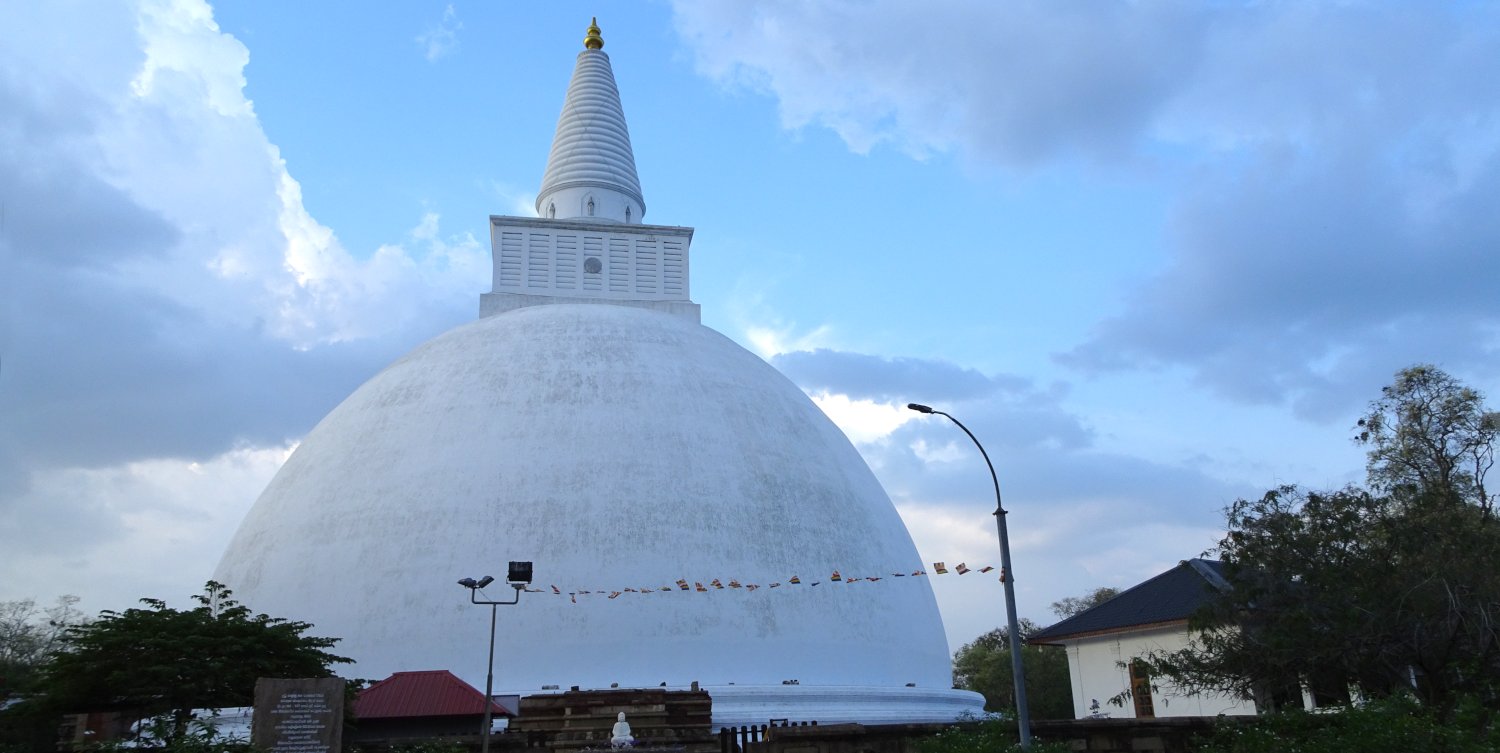 Mirisawetiya: Tenth of Sixteen Sacred Places in Sri Lanka – Colombo ...